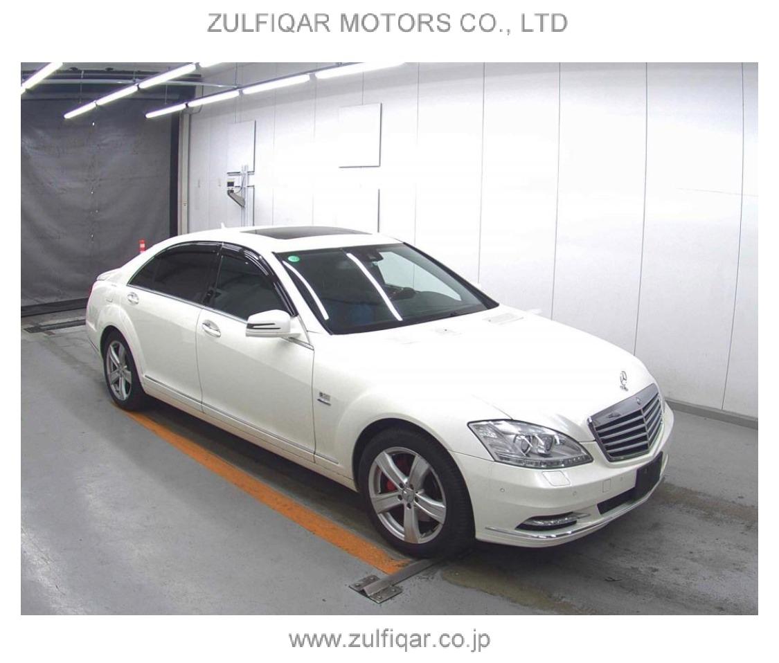 ZA-72072 MERCEDES BENZ S CLASS WDD2211951A Nov-2009